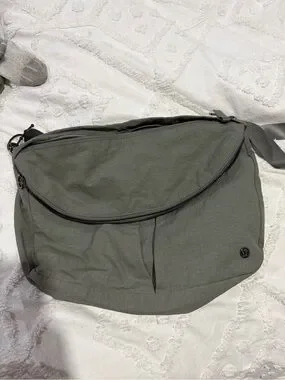 lululemon athletica | Bags | Lululemon Athletica Oversize All Night ...